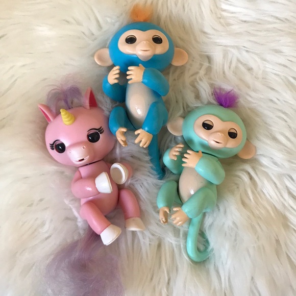 Fingerlings | Toys | Fingerlings Unicorn And Monkeys Lot Of Three ...